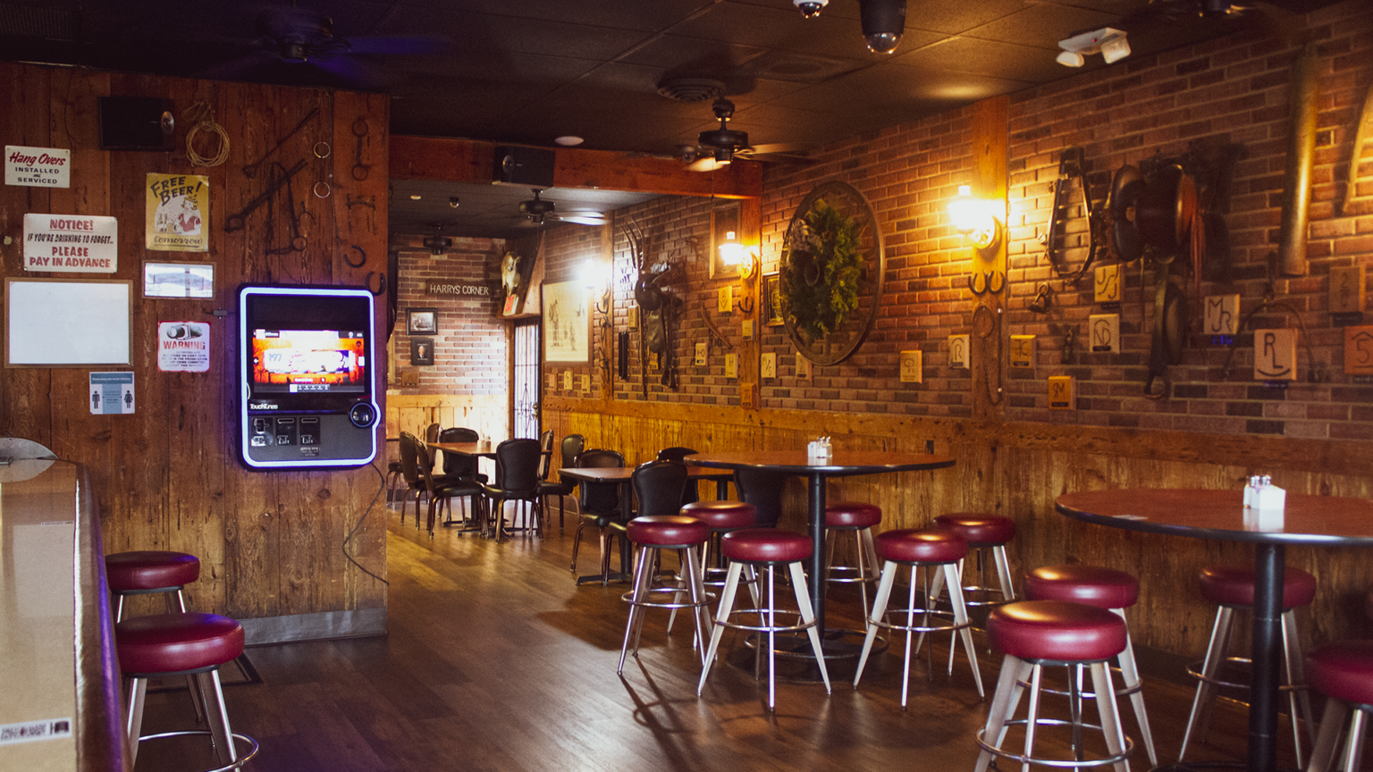 Services - Old Town 500 Club Bar